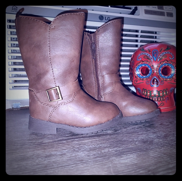 OshKosh B'gosh | Shoes | Toddler Boots | Poshmark